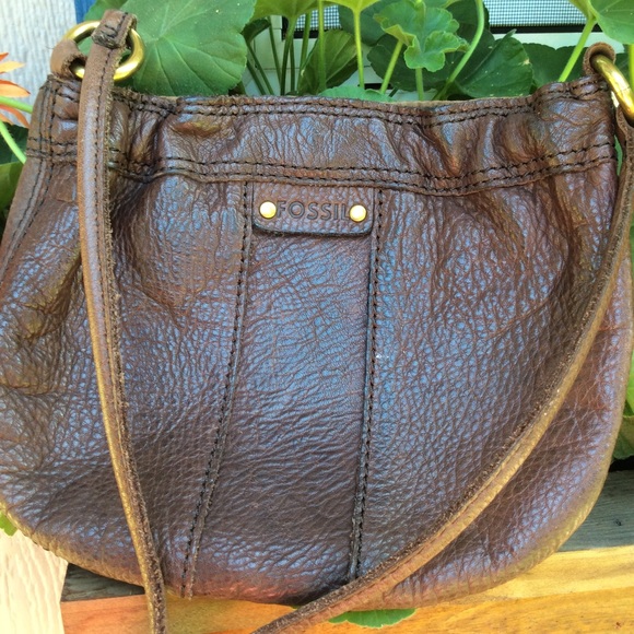 Fossil | Bags | Fossil Crossbody Brown Leather Pouch Design | Poshmark